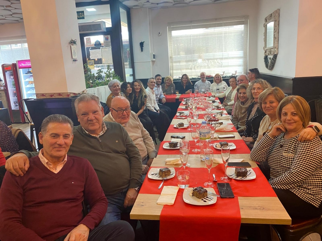 La AVT celebra en diciembre diversas comidas de navidad para fomentar ...