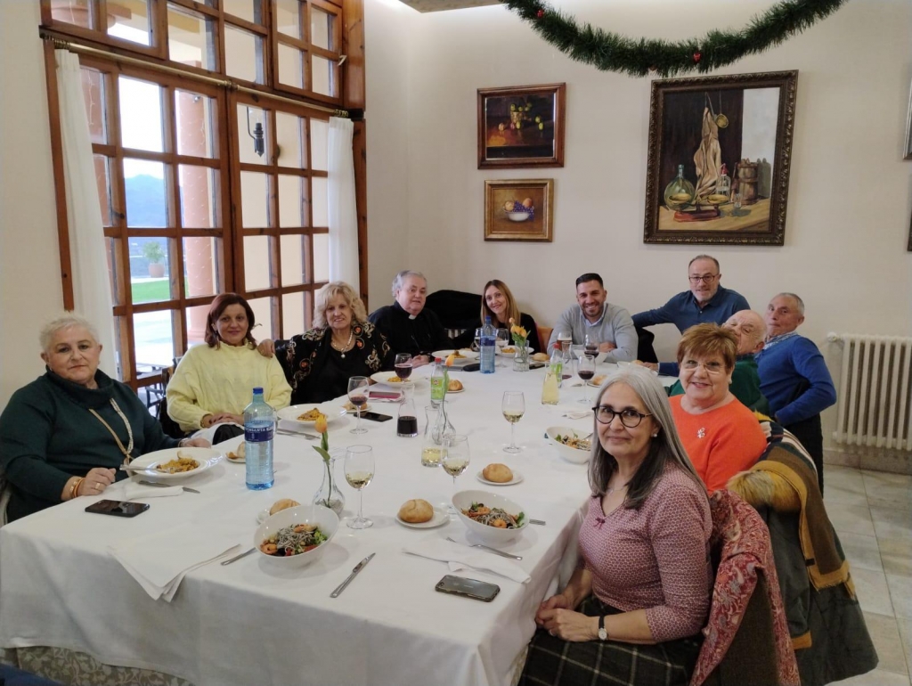 La AVT celebra en diciembre diversas comidas de navidad para fomentar ...